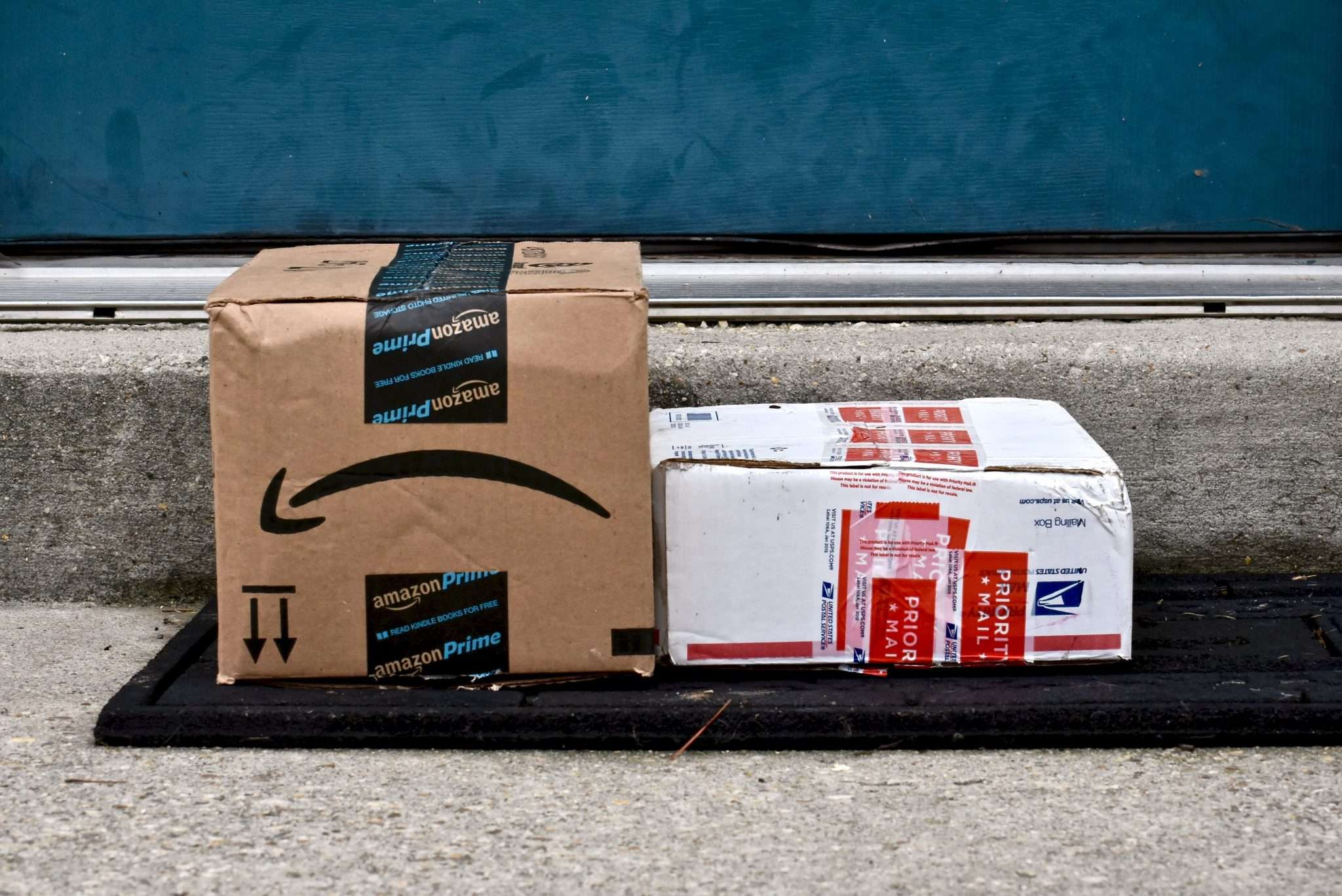 The Postal Service Is the Problem, Not Amazon