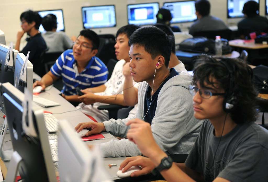 Outdated Regs Are Slowing Technological Progress in Education